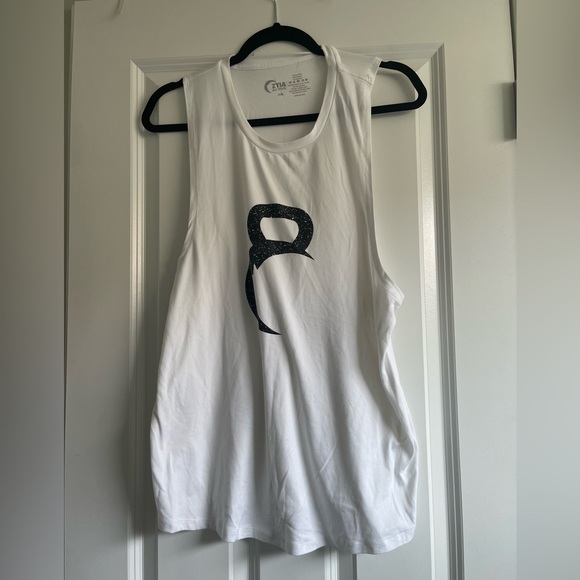 ZYIA | Tops | Zyia Kettlemoon Tank | Poshmark